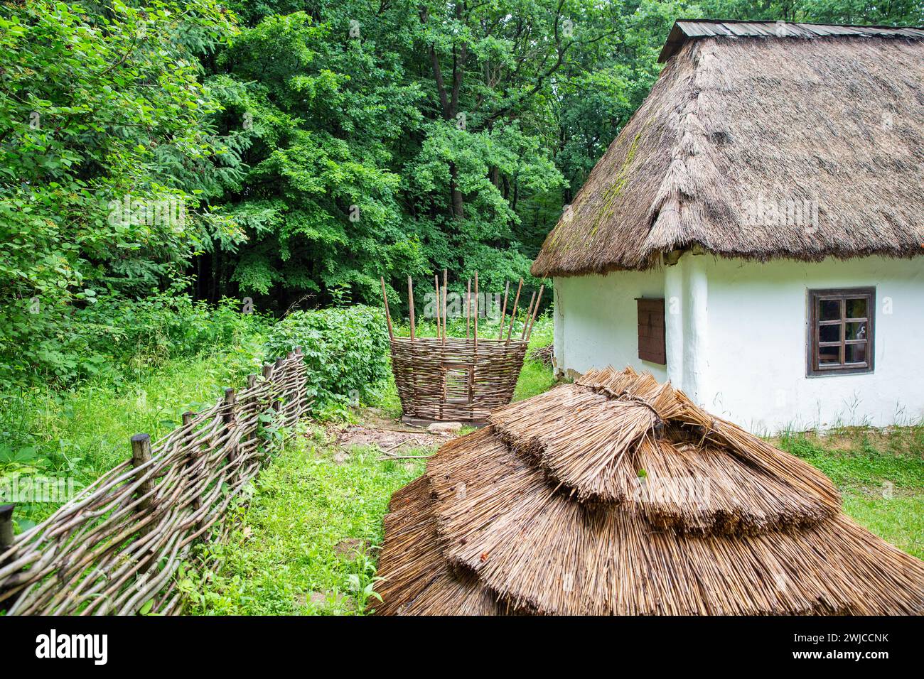 Historical folk architecture hi-res stock photography and images - Alamy