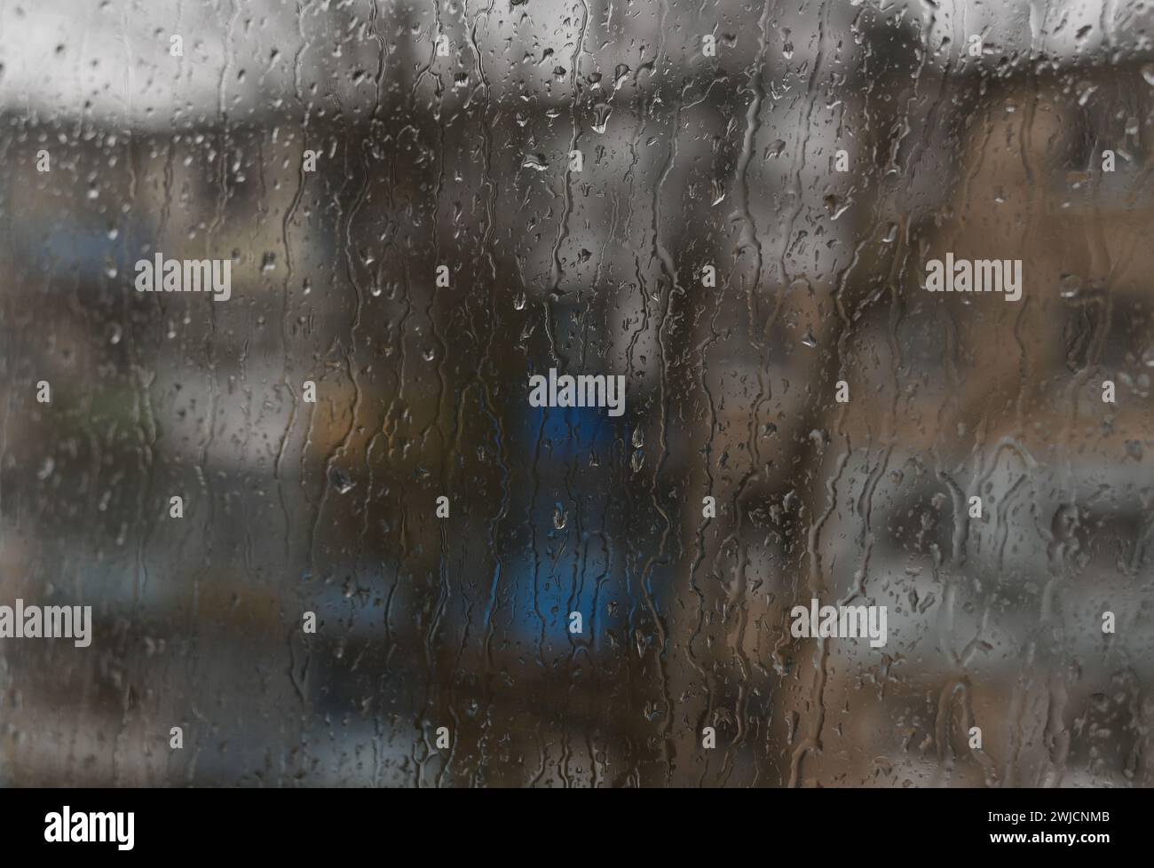 Water drops during rain fall hi-res stock photography and images - Alamy
