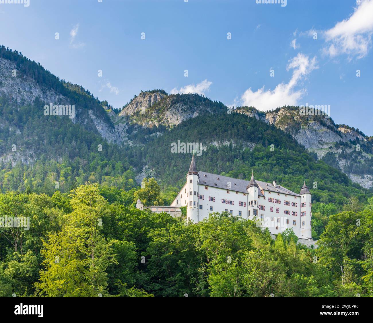 Schloss tratzberg hi-res stock photography and images - Alamy