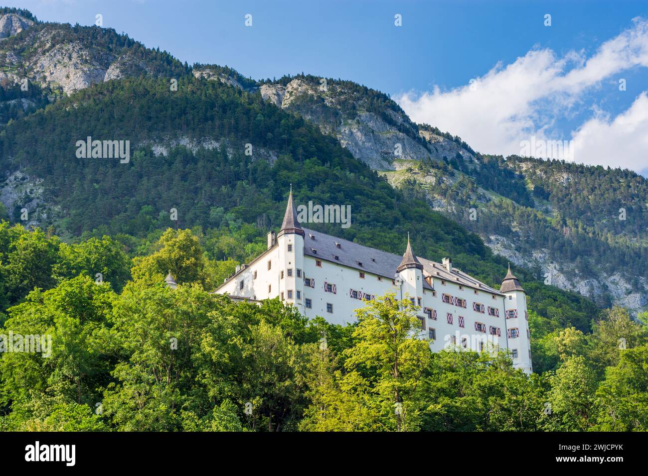 Schloss tratzberg hi-res stock photography and images - Alamy