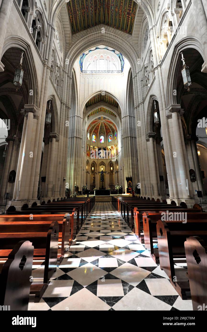 Catedral de Nuestra Senora de la Almudena, Santa Maria la Real de La ...