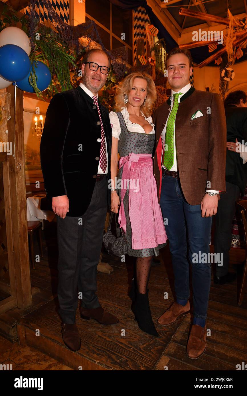 Max Dietl mit Ehefrau / Aschermittwoch Fischessen / Franziskaner ...