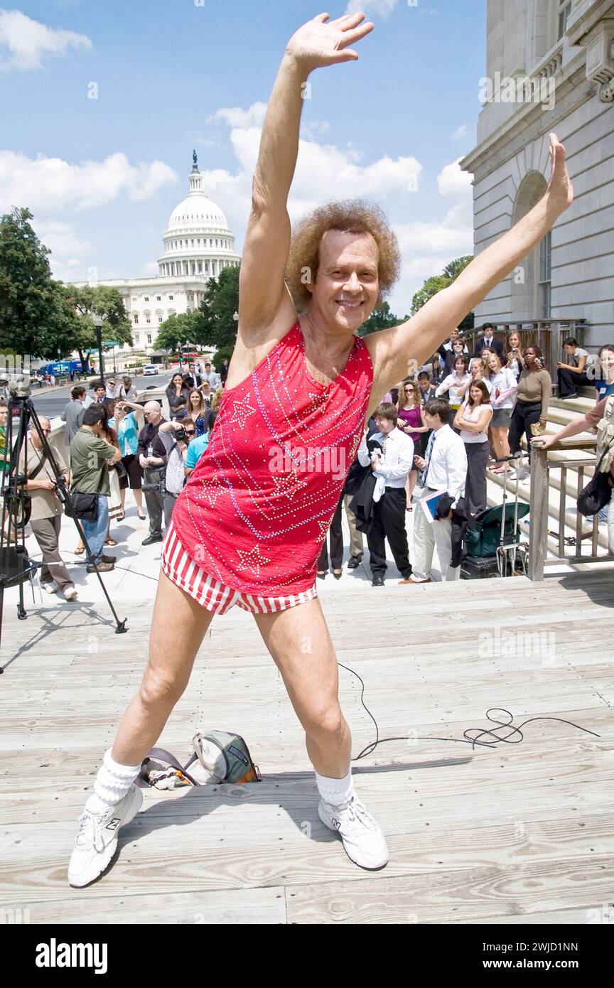 Richard simmons exercise hi-res stock photography and images - Alamy