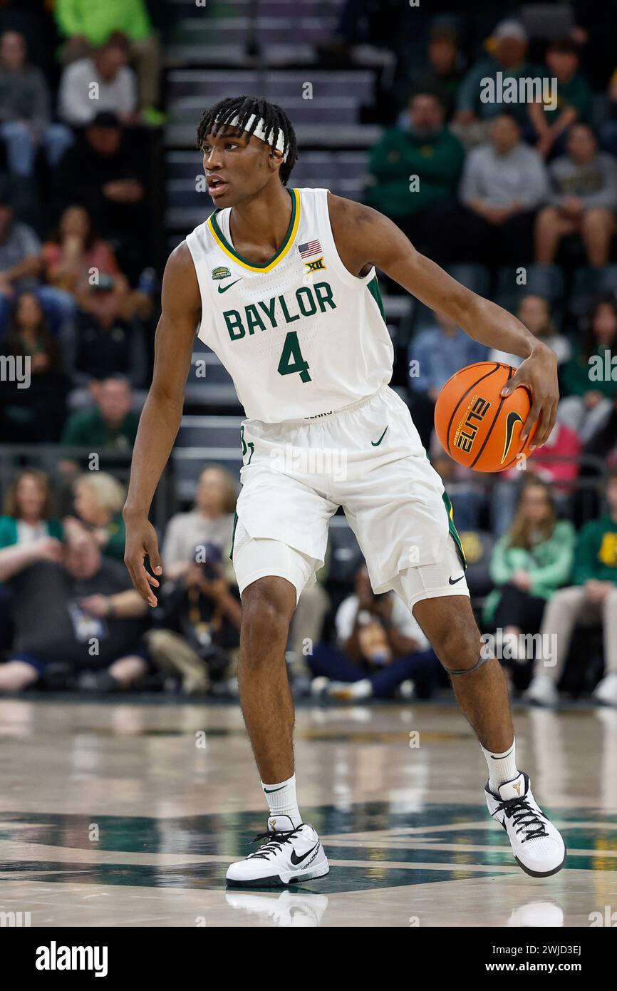 WACO, TX - FEBRUARY 13: Baylor Bears guard Ja'Kobe Walter (4) controls ...