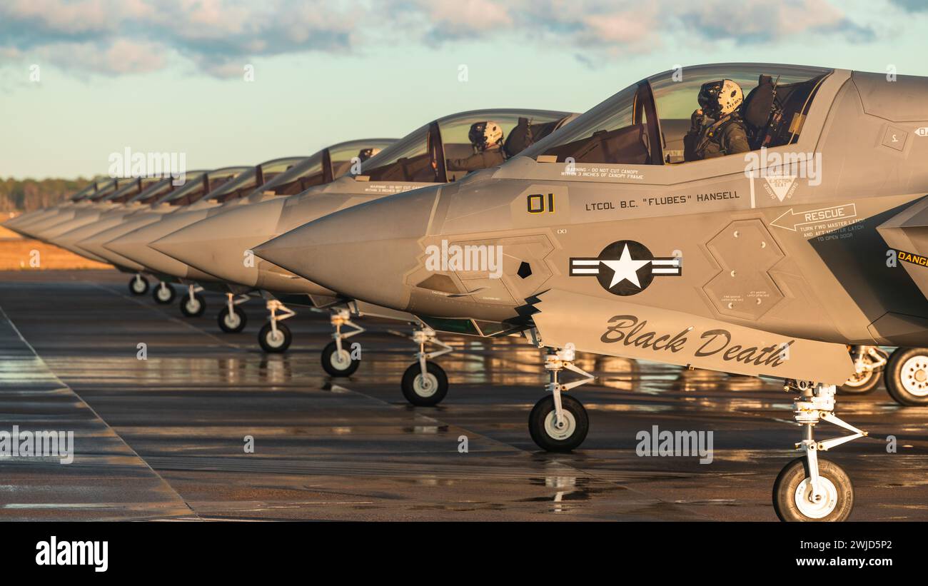 U.S. Marine Corps pilots with Marine Fighter Attack Squadron (VMFA) 542 ...