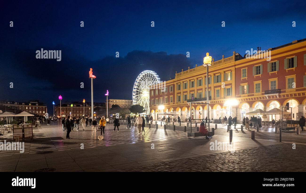 NICE, FRANCE - JANUARY 25, 2024: Sunset view of Old town of city of ...