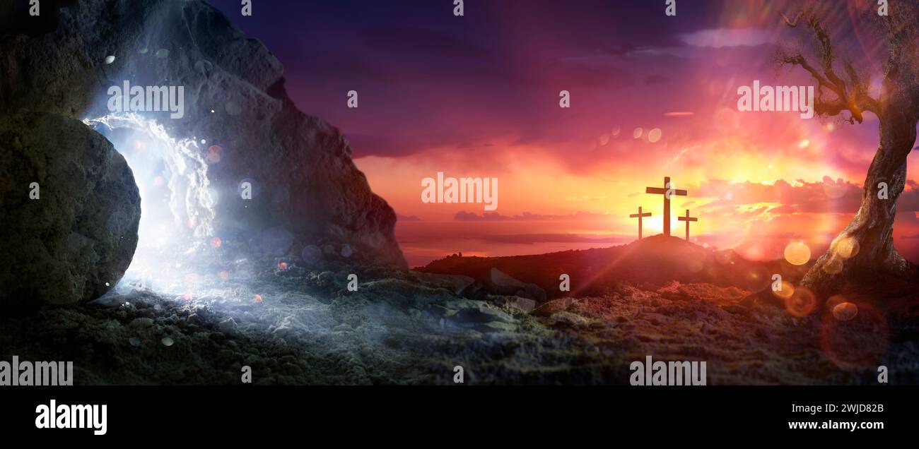 Empty tomb jesus crosses in hi-res stock photography and images - Alamy