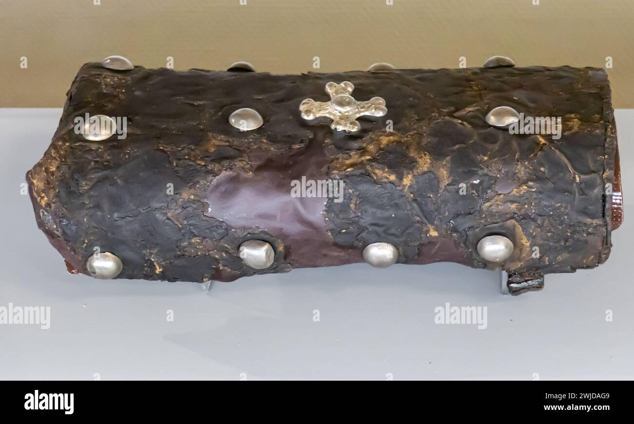 Quiver cover hi-res stock photography and images - Alamy