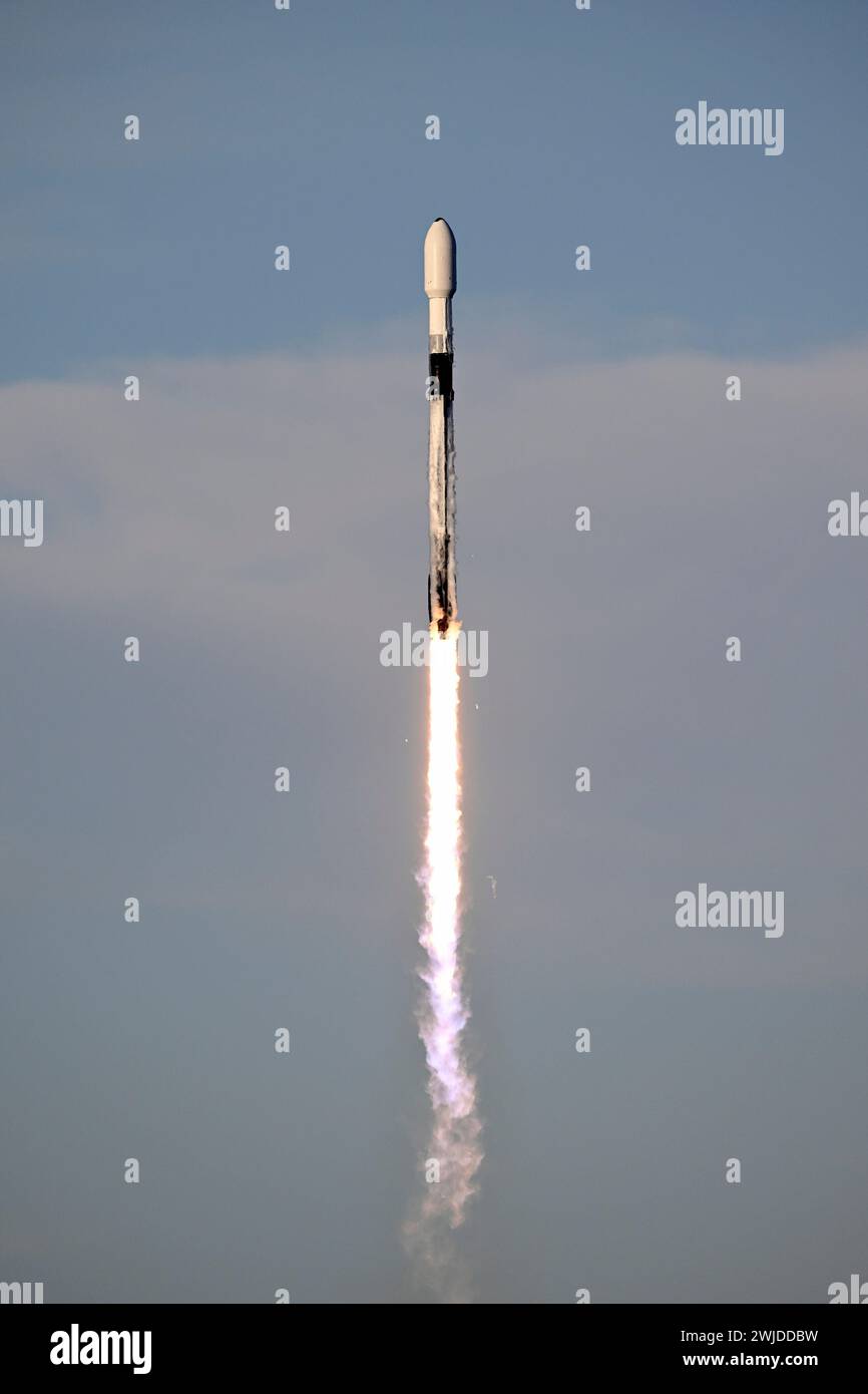 Ussf 124 hi-res stock photography and images - Alamy