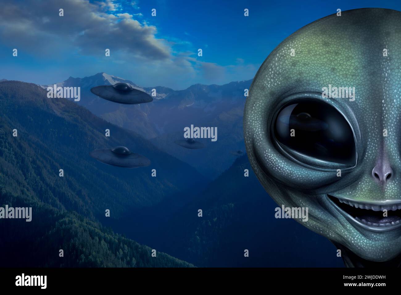 Saucers skyline hi-res stock photography and images - Alamy