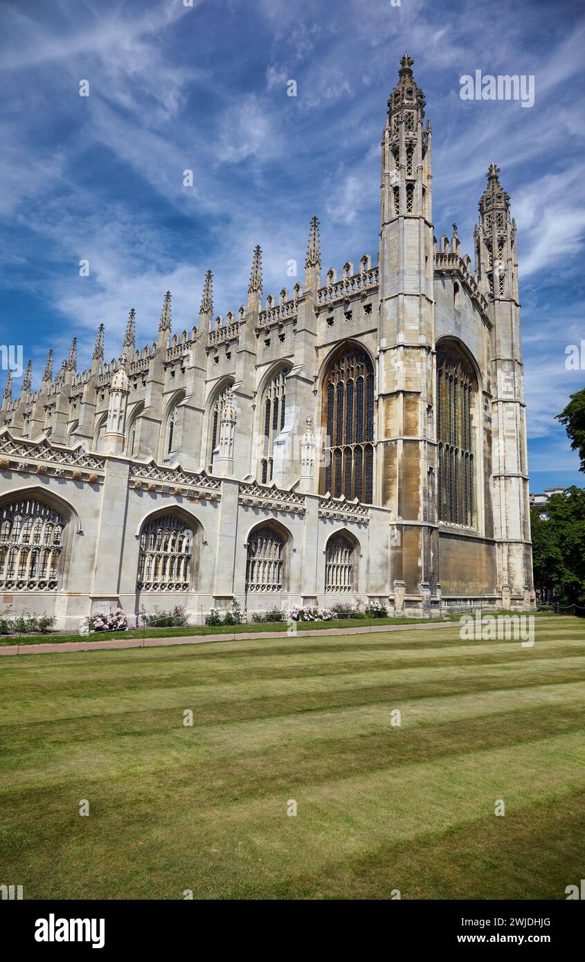 Eastern facade of the King's college chapel with Great stained glass ...