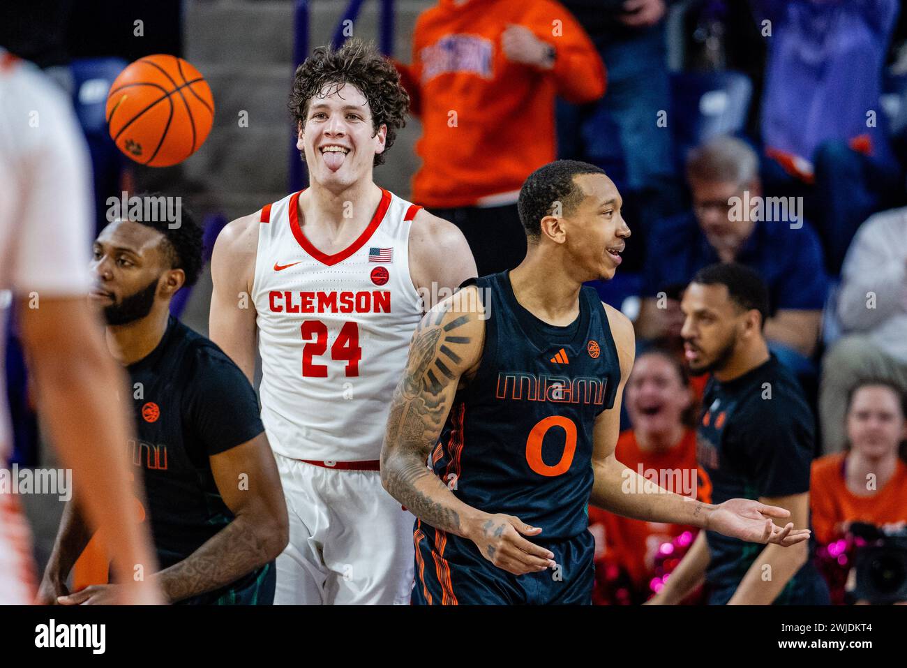 Clemson, SC, USA. 14th Feb, 2024. Clemson Tigers center PJ Hall (24 ...