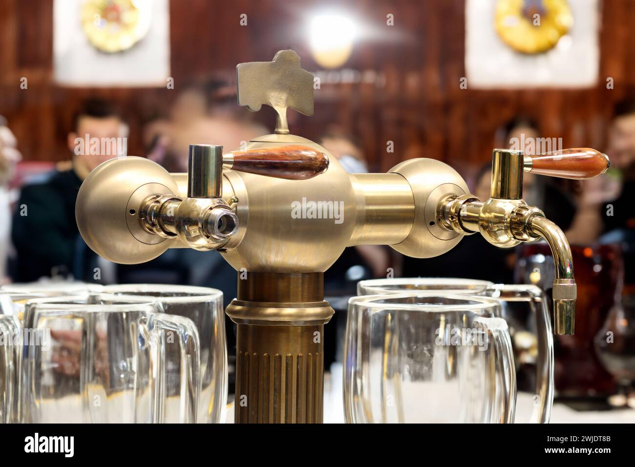 Guest lager hi-res stock photography and images - Alamy