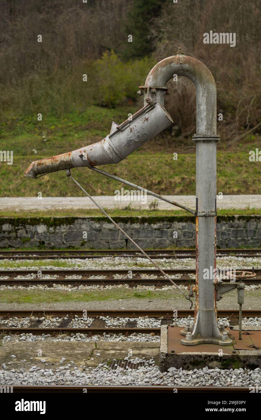 Water column device, used to fill steam locomotive tenders from a ...