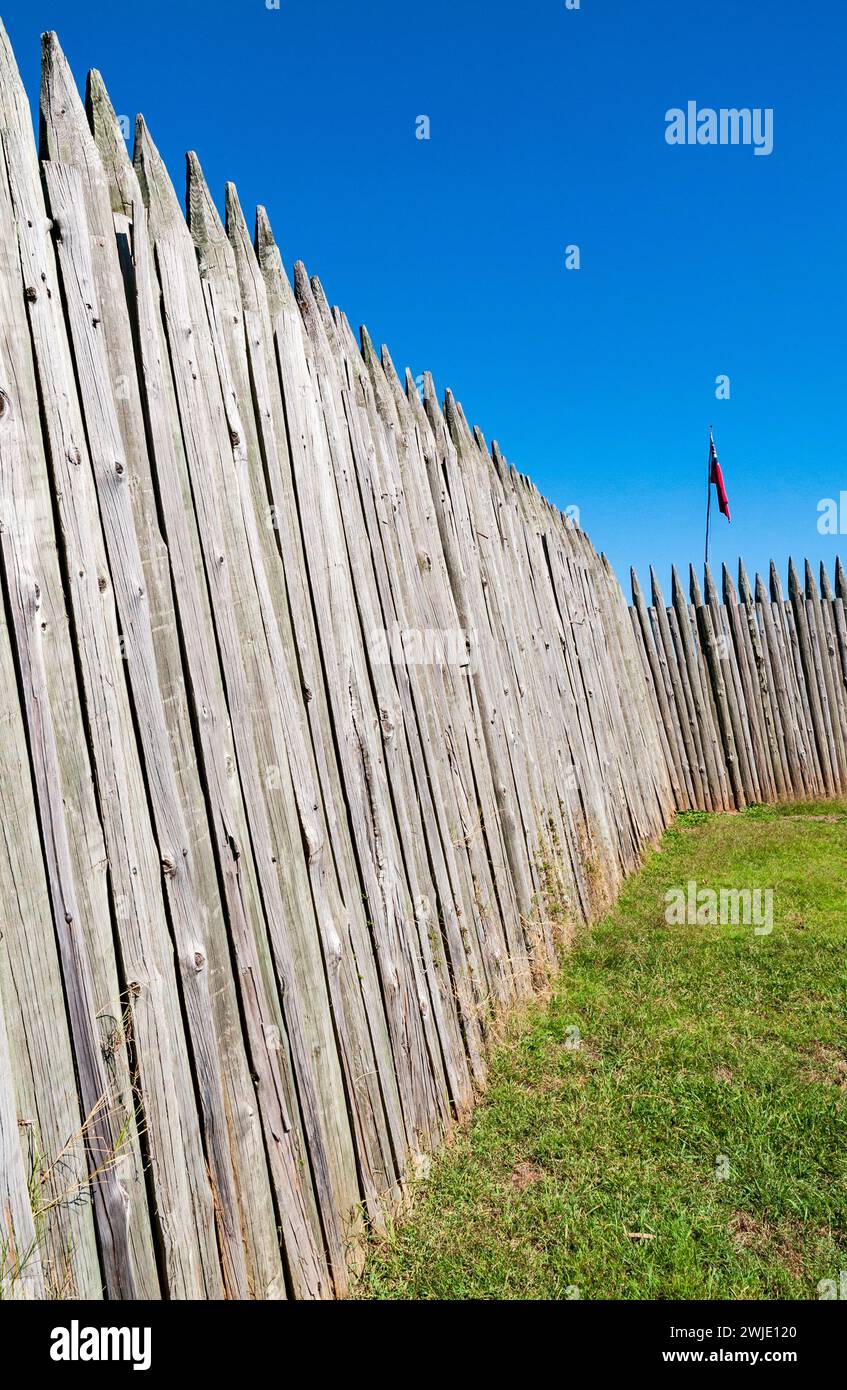 Fence at Fort Loudoun State Historic Site, Historic British ...