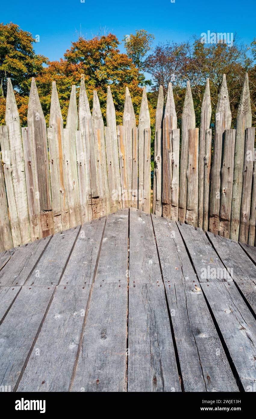 Fence at Fort Loudoun State Historic Site, Historic British ...