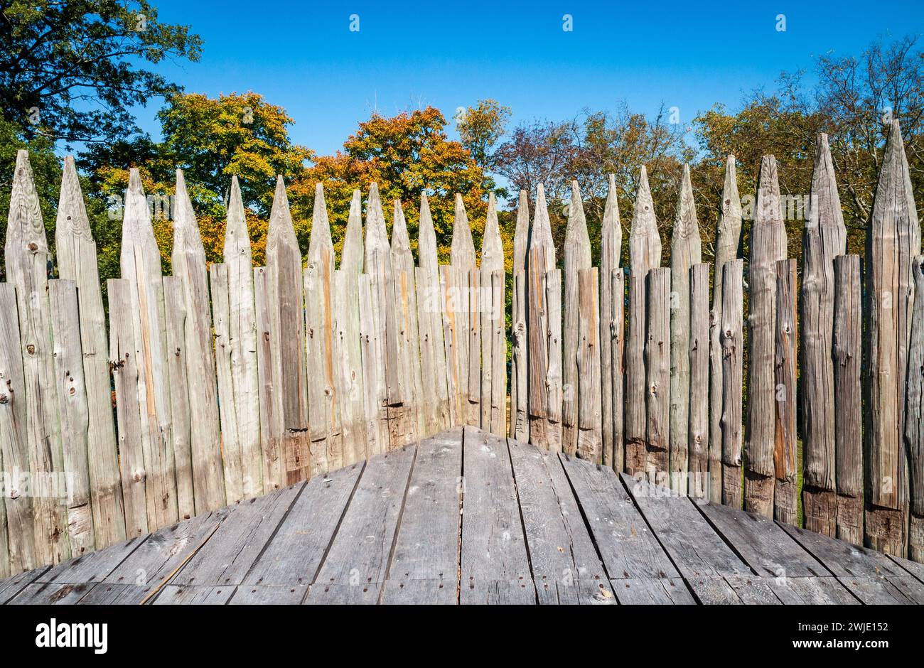 Fence at Fort Loudoun State Historic Site, Historic British ...
