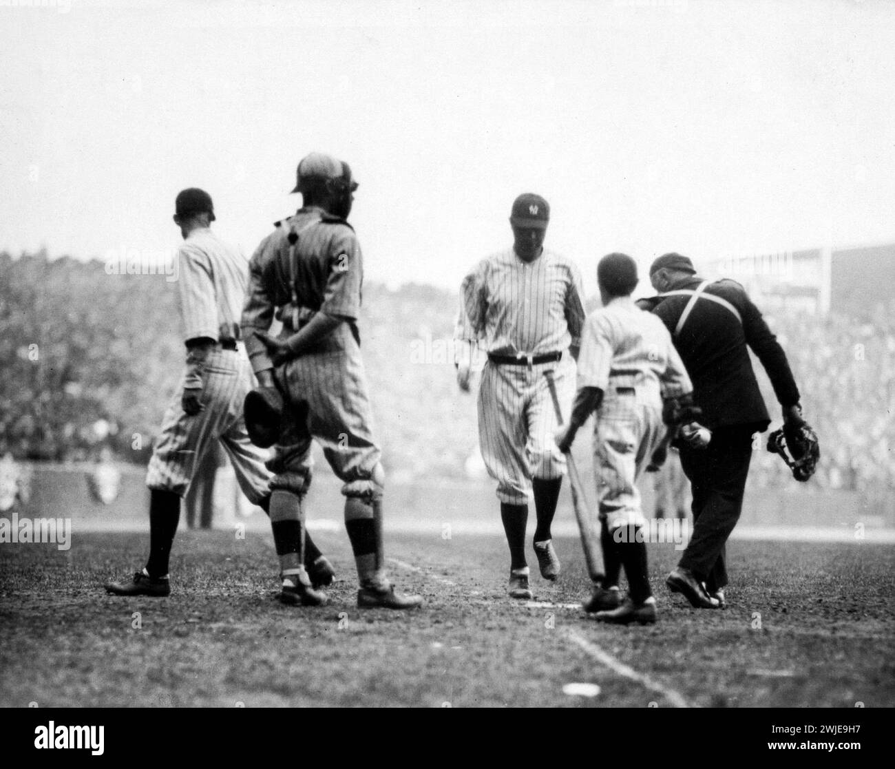 Yankee stadium Black and White Stock Photos & Images - Alamy