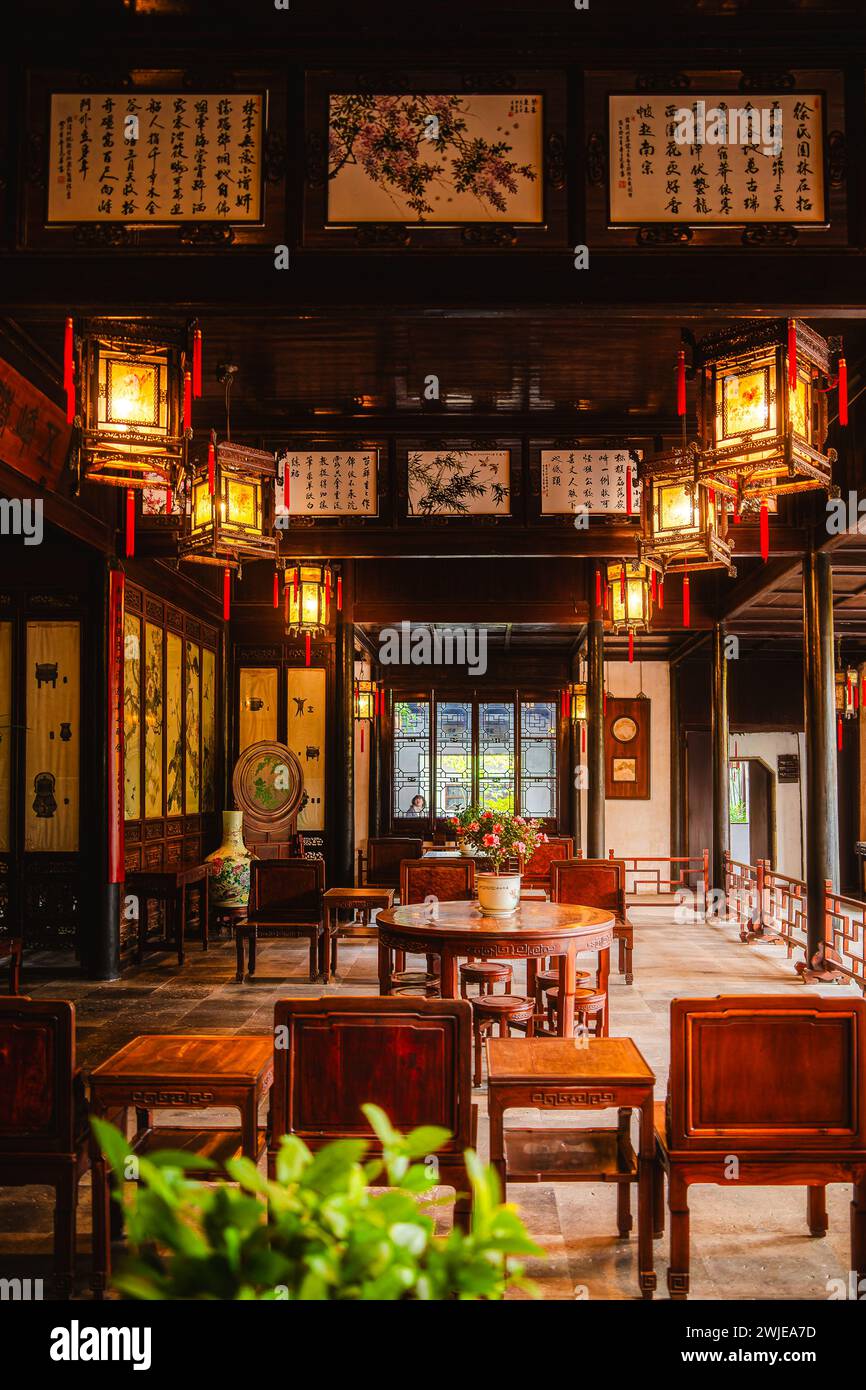 Lotus garden ancient china hi-res stock photography and images - Alamy