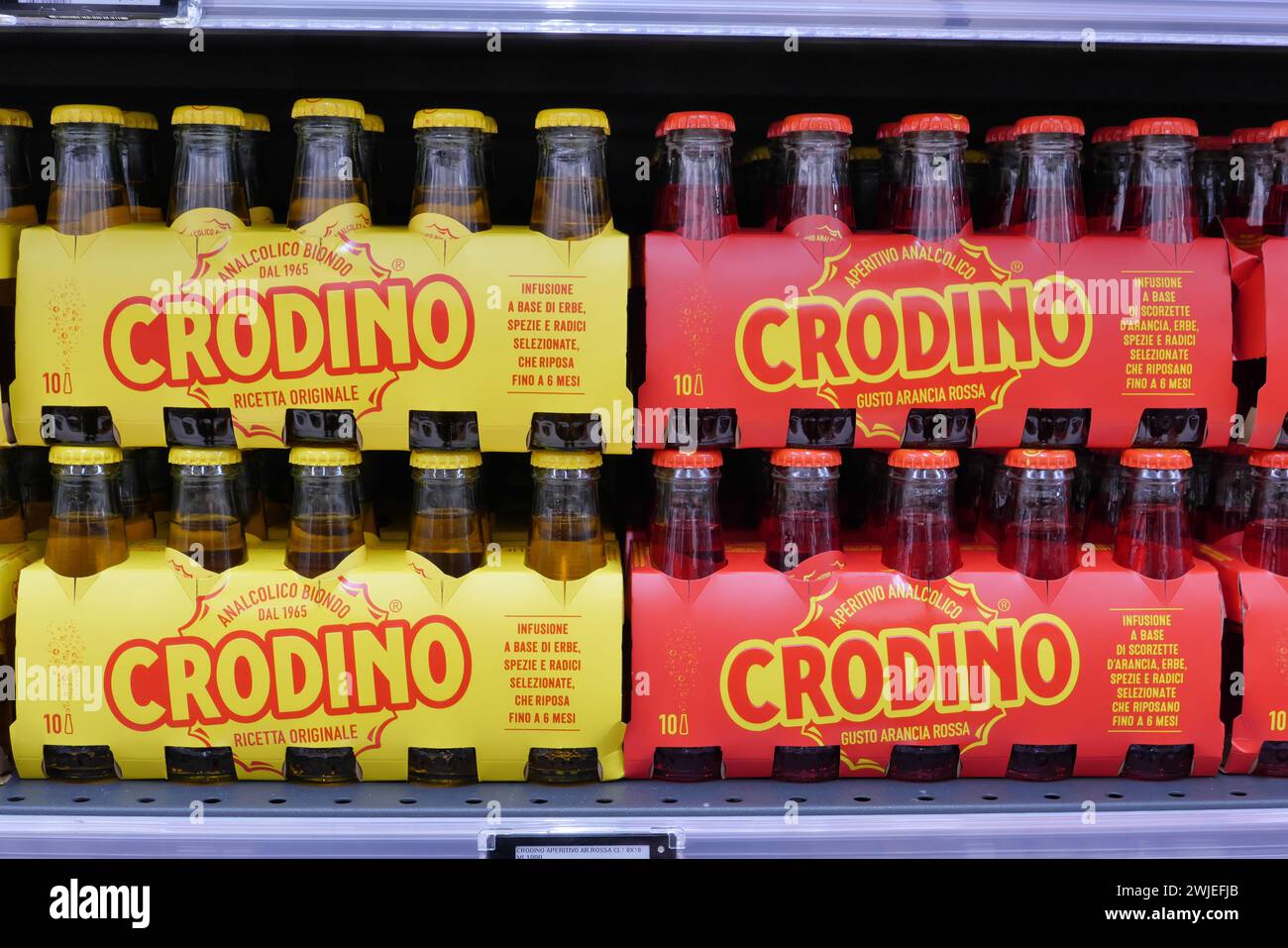 Alcoholic aperitif hi-res stock photography and images - Alamy