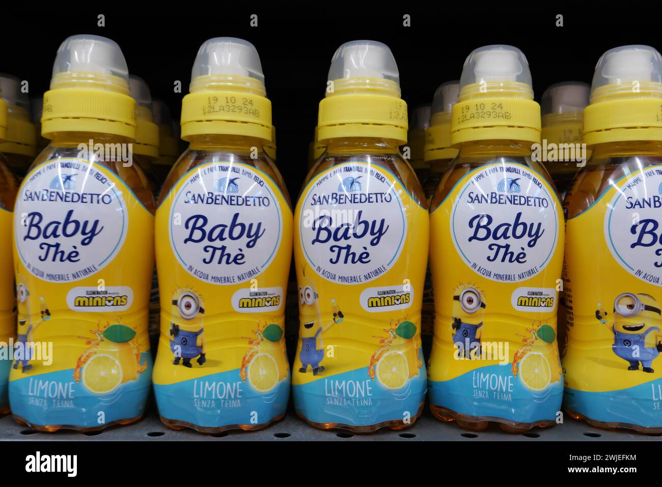 Tea bottles hi-res stock photography and images - Alamy