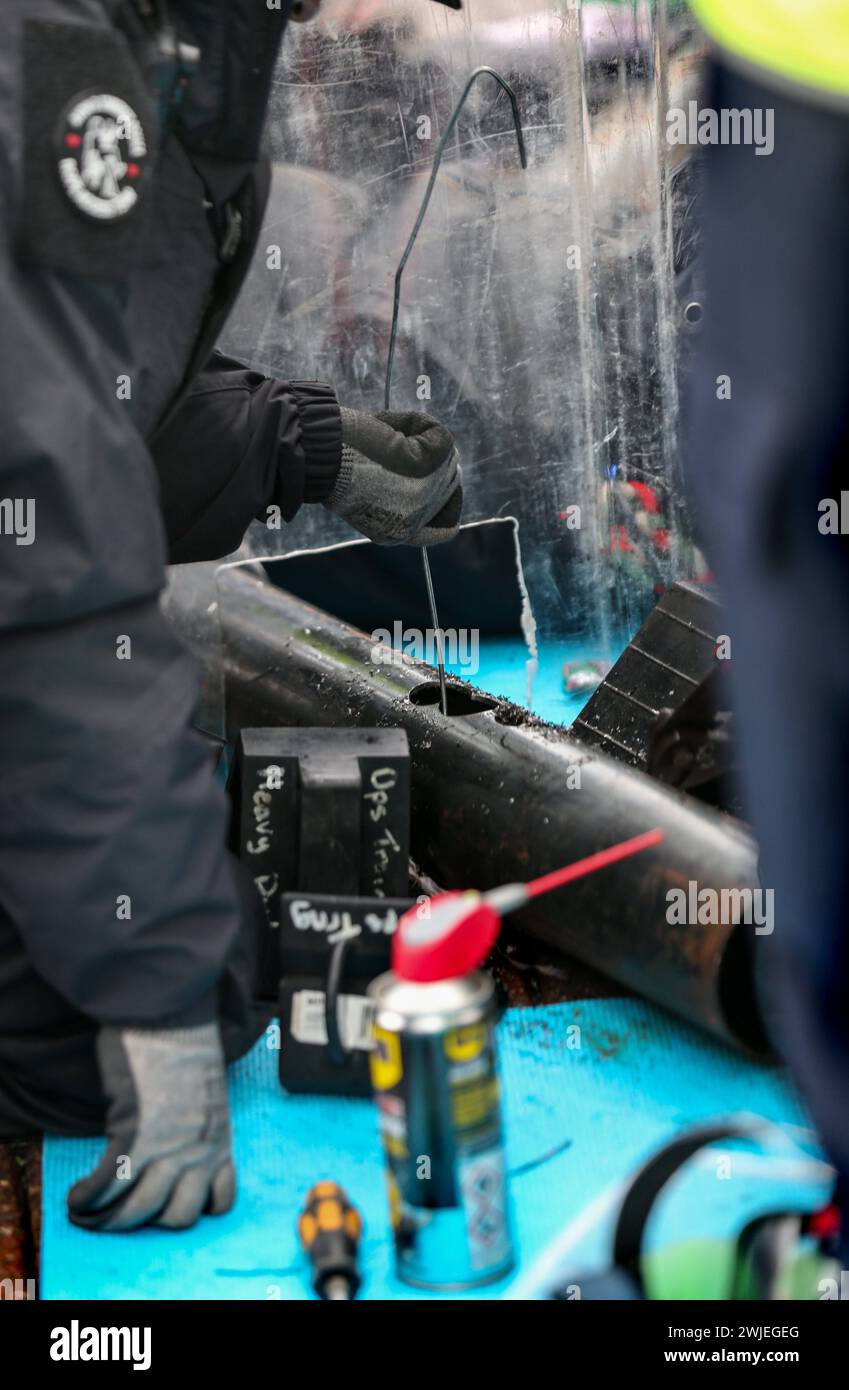 Israeli bombing of gaza hi-res stock photography and images - Alamy
