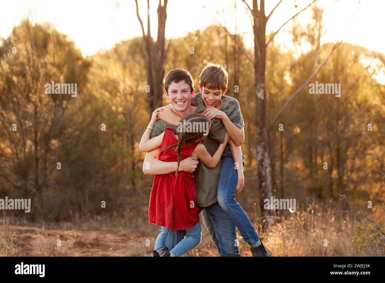 Young girl in country setting hi-res stock photography and images - Alamy