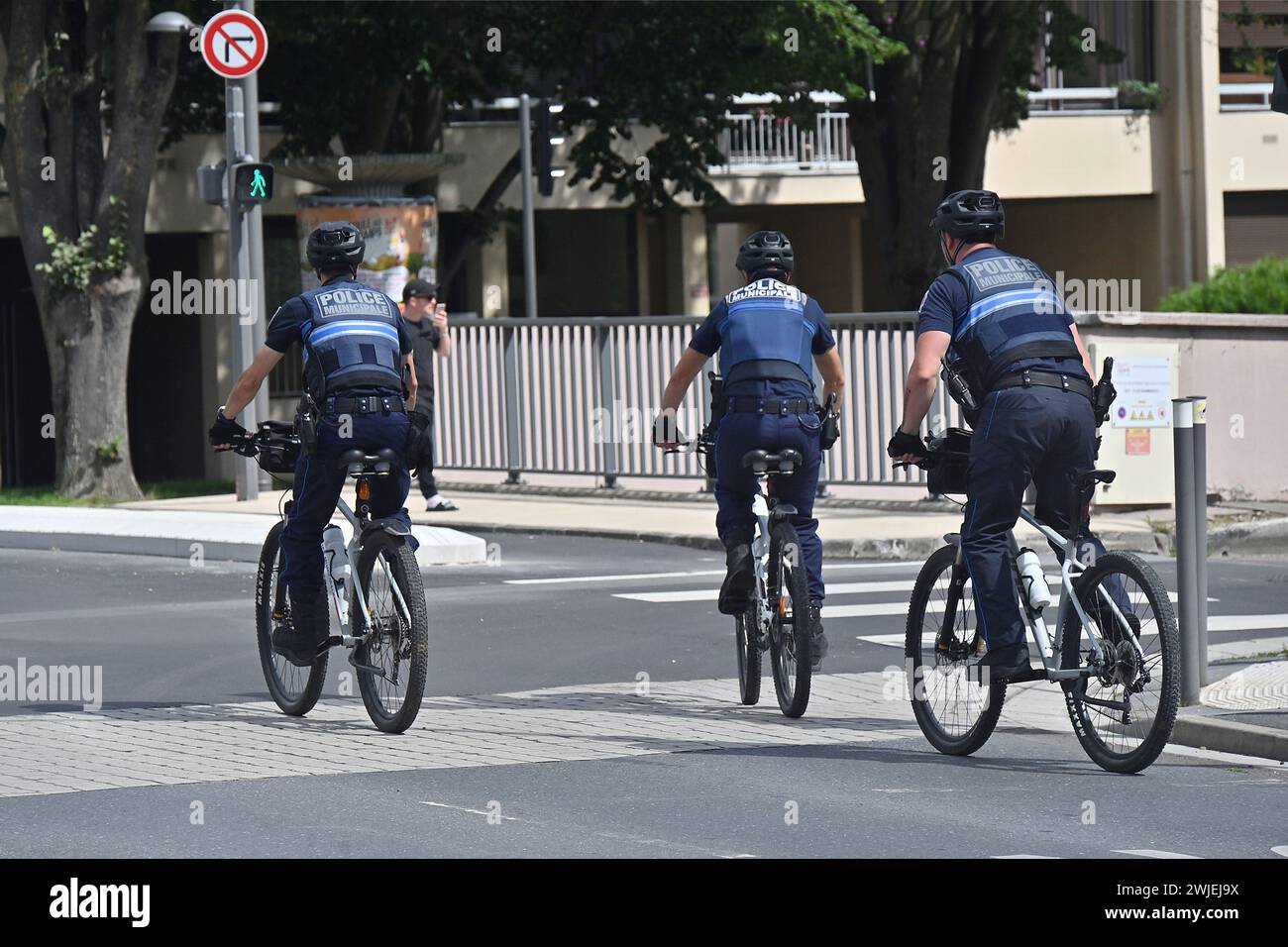 Police bike squad in Reims (north-eastern France Stock Photo - Alamy