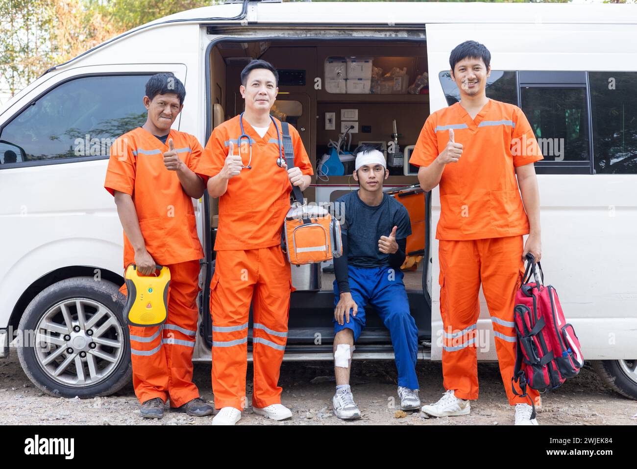 paramedic mobile car medical emergency team success save people life at ...