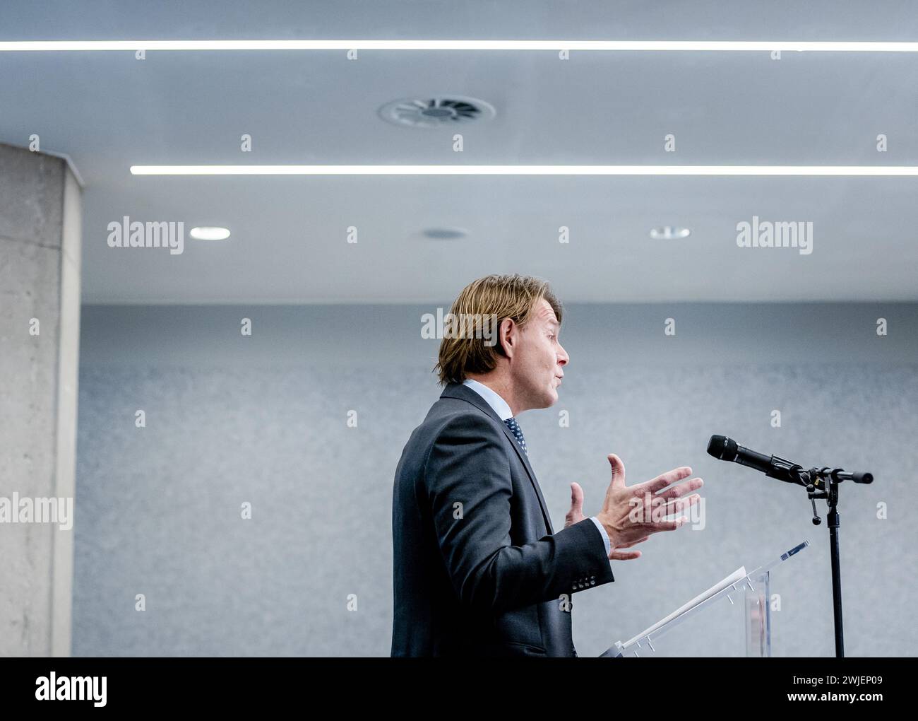 THE HAGUE - Informer Kim Putters gives a press conference about his ...