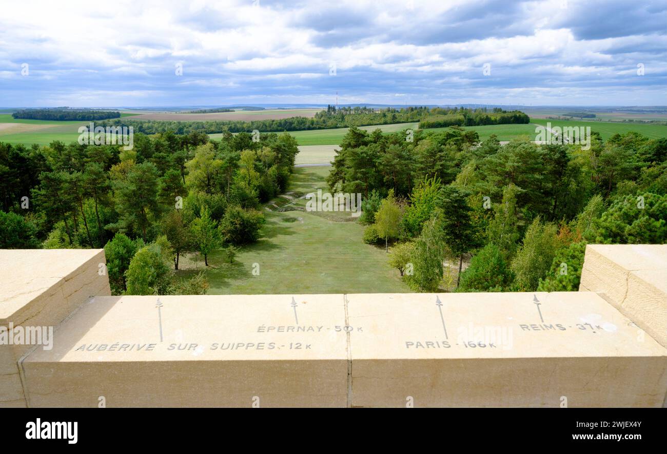 Sommepy-Tahure (north-eastern France): the American Memorial at Blanc ...