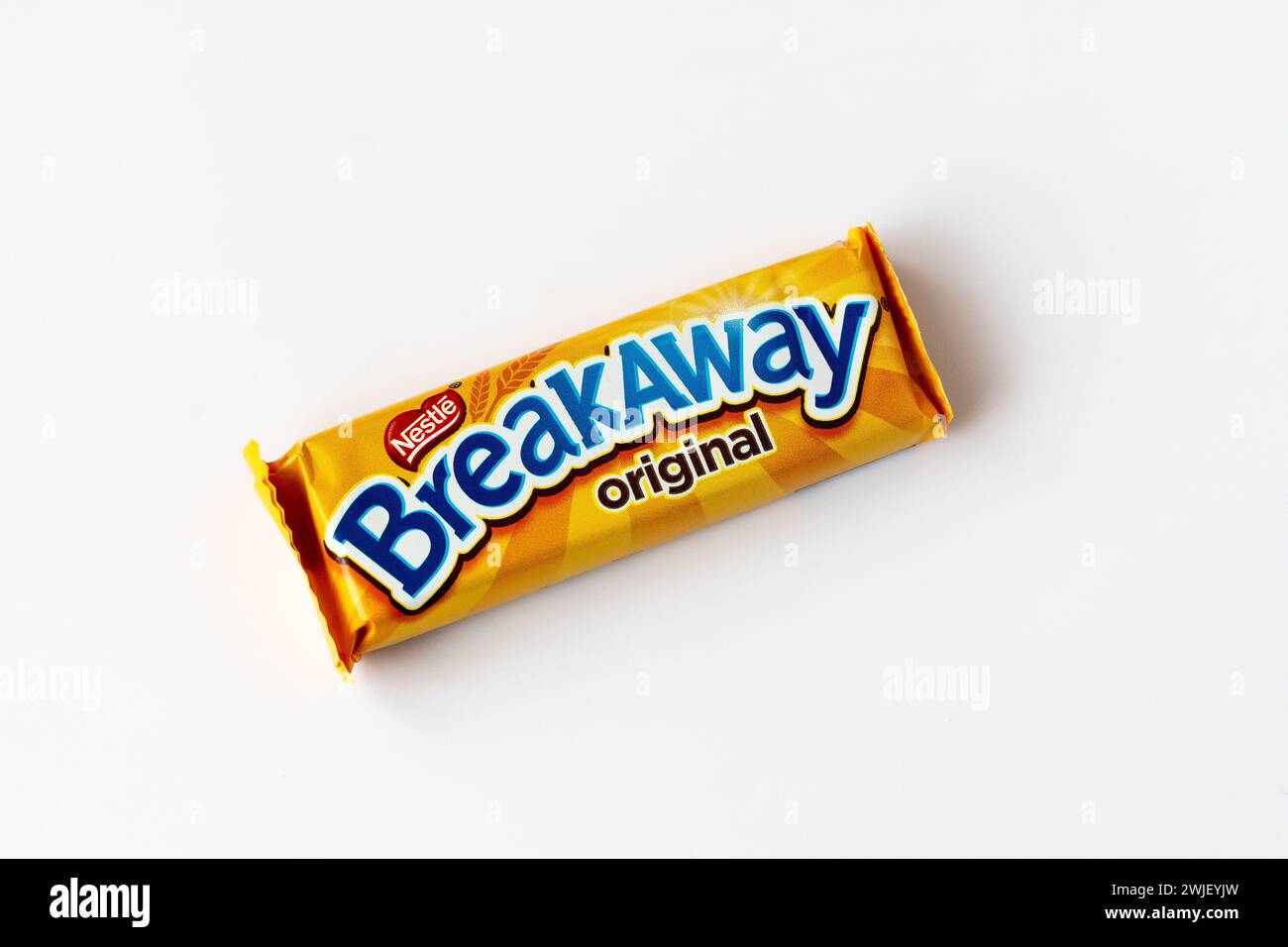 Breakaway chocolate biscuit bar by Nestle Stock Photo - Alamy