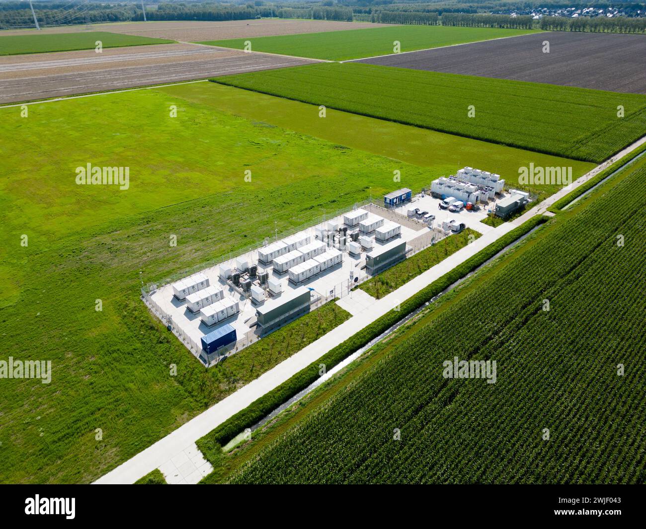 Battery energy storage facility hi-res stock photography and images - Alamy