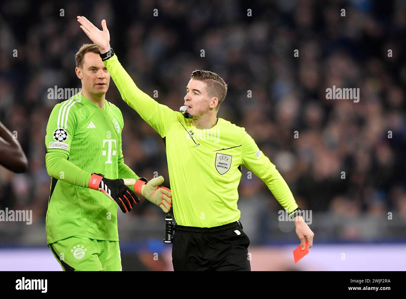 Referee Francois Letexier during the Champions League football match ...