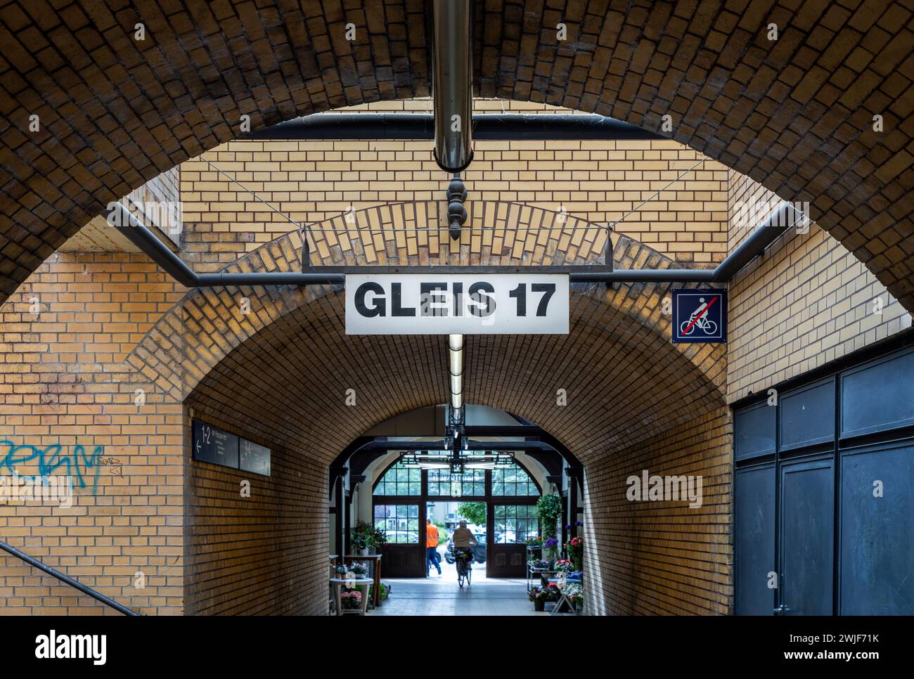 Berlin Grunewald S-Bahn Station, Gleis 17 Memorial, Berlin, Germany ...