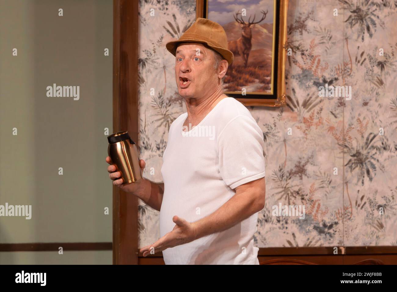 Tom Gerhardt in Hausmeister Krause - Du lebst nur zweimal in der ...