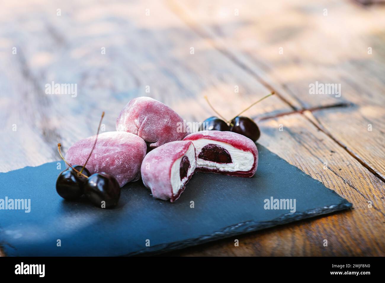 Mochi tree hi-res stock photography and images - Alamy
