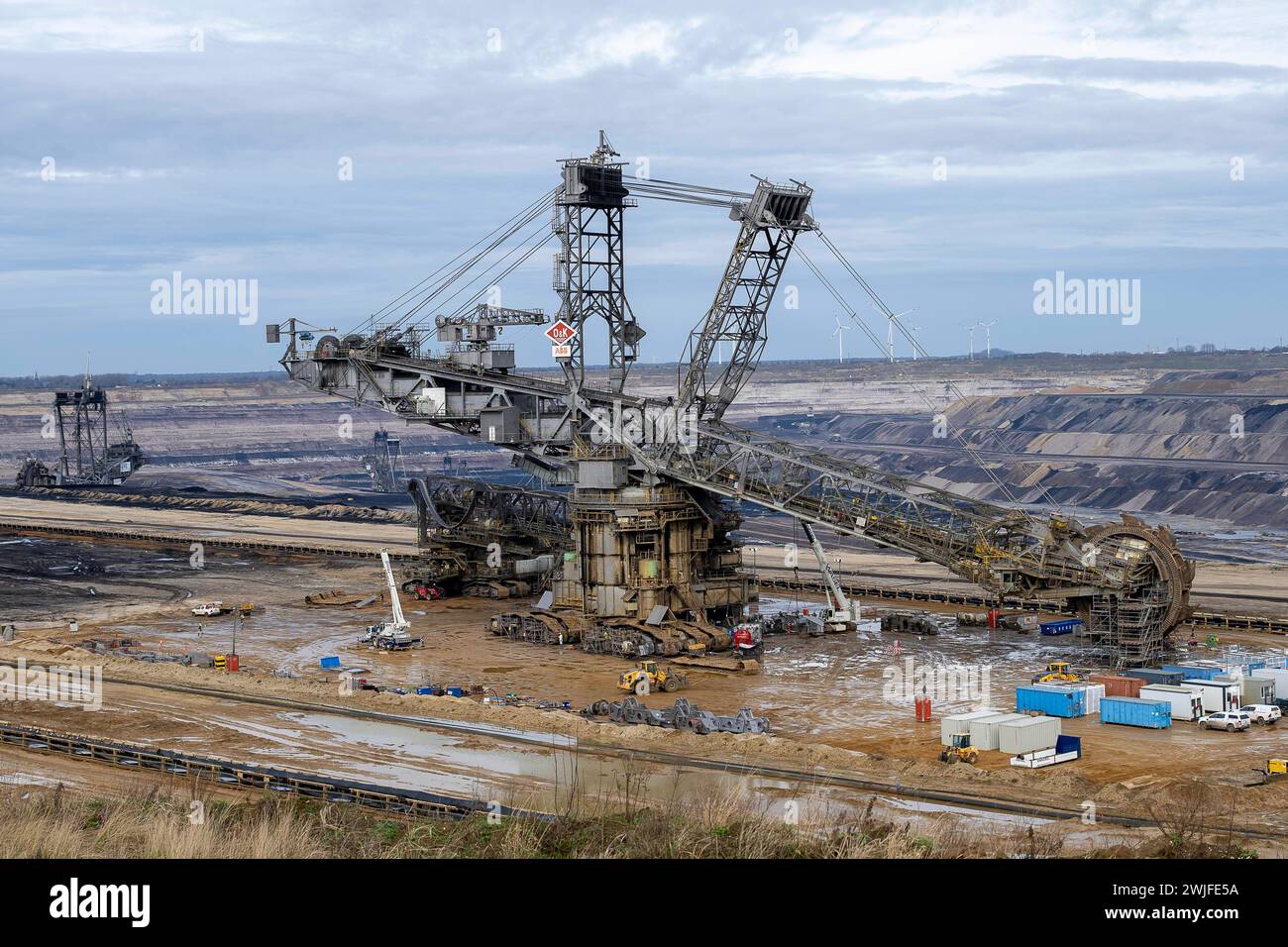 Eindruecke vom Braunkohletagebau Garzweiler am 15.02.2024 Blickauf eine ...