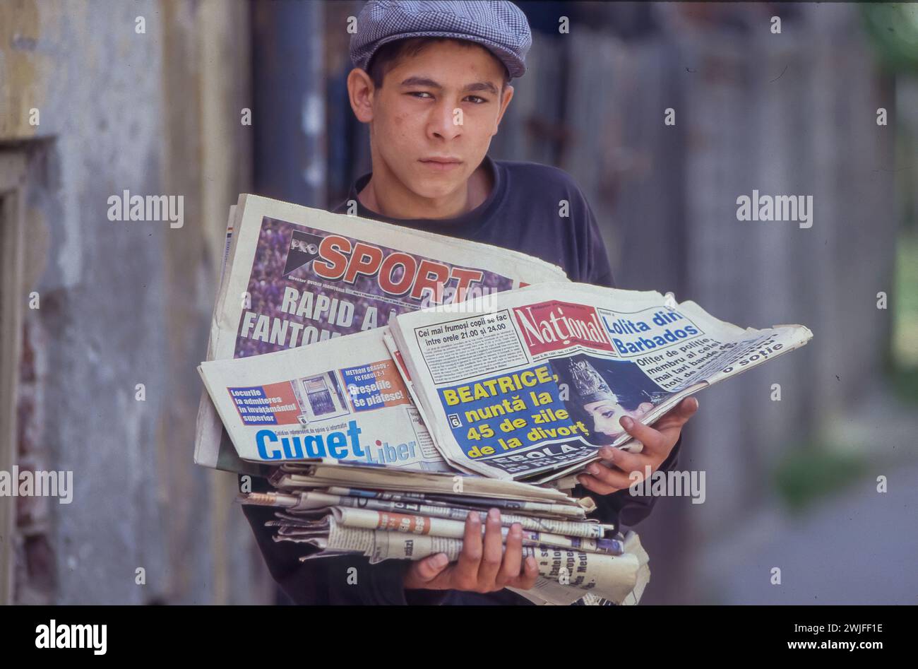 Romania street children hi-res stock photography and images - Alamy