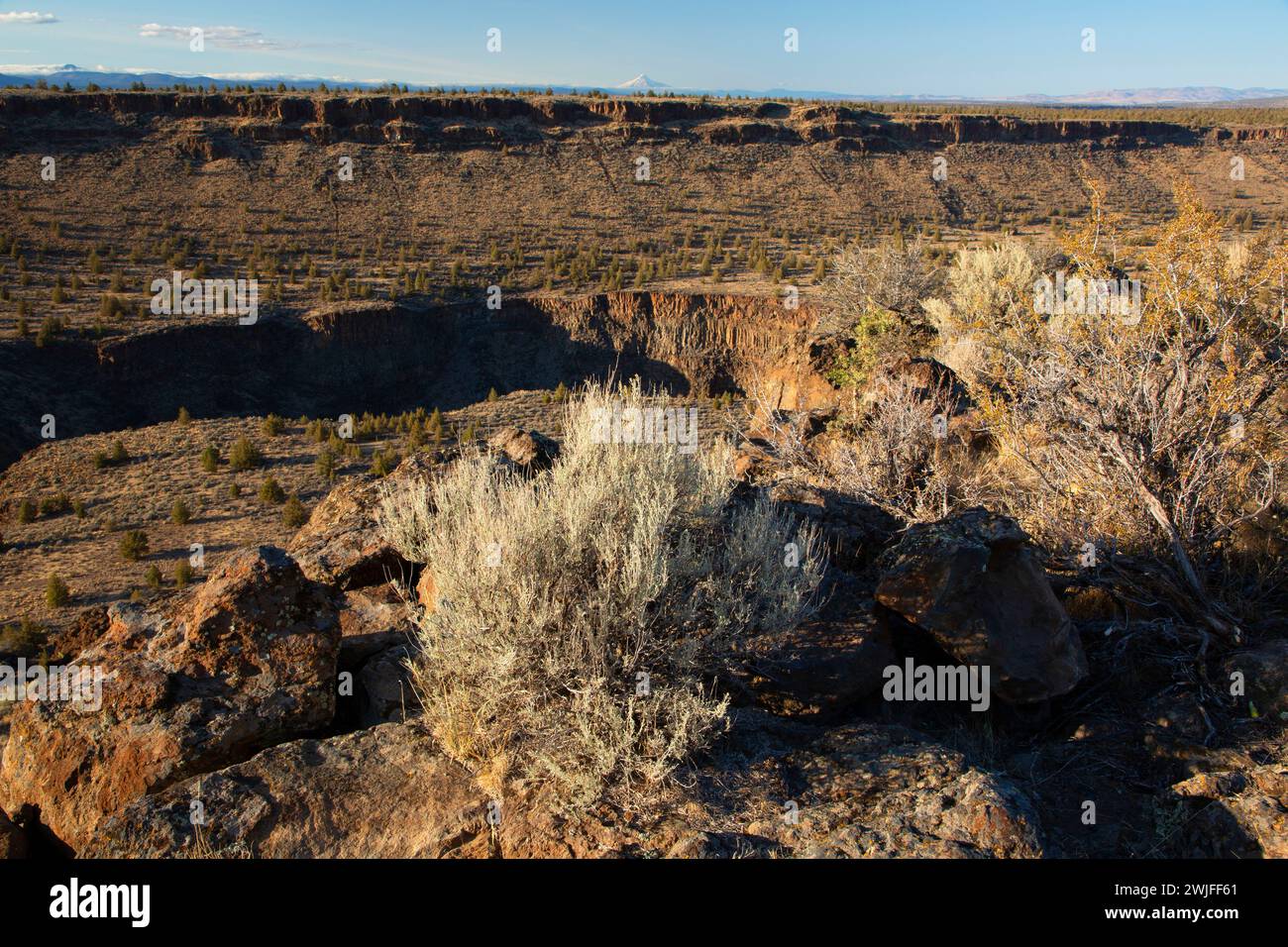 Crooked River canyon from Opal Canyon Viewpoint, Crooked River National ...