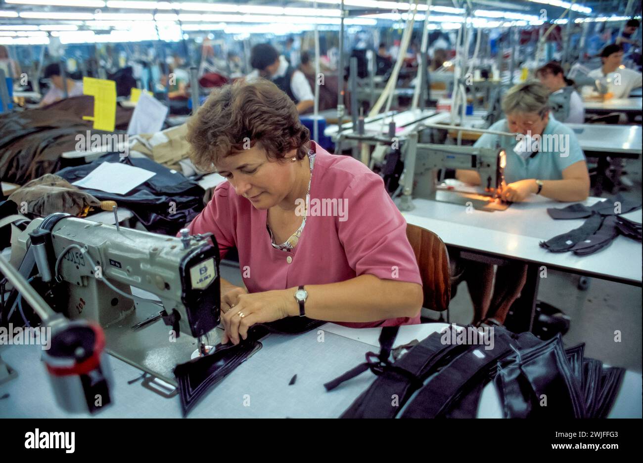 Romania factory workers hi-res stock photography and images - Alamy