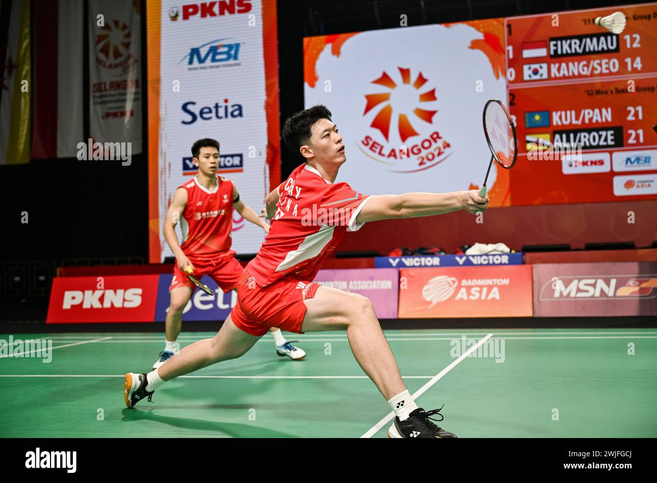 Shah Alam, Malaysia. 15th Feb, 2024. Chen Boyang (R)/Liu Yi of China ...