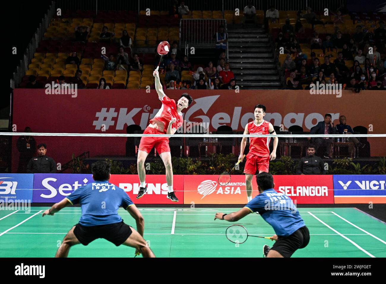 Shah Alam, Malaysia. 15th Feb, 2024. Chen Boyang (Top, R)/Liu Yi (Top ...