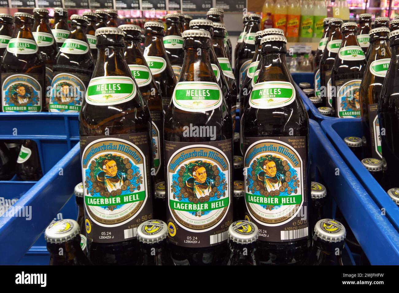 München augustiner brauerei hi-res stock photography and images - Alamy