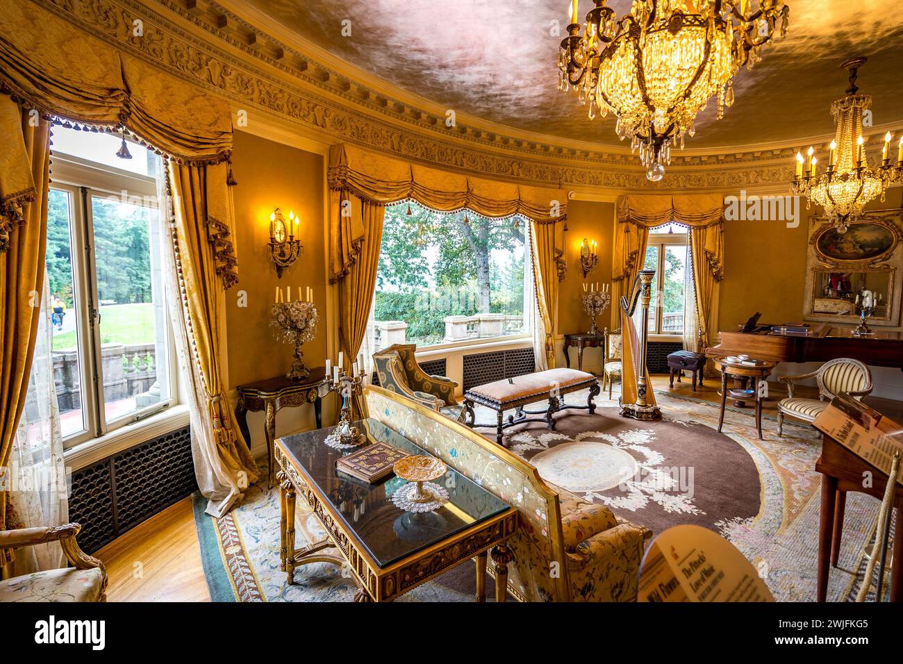 Portland place mansion hi-res stock photography and images - Alamy