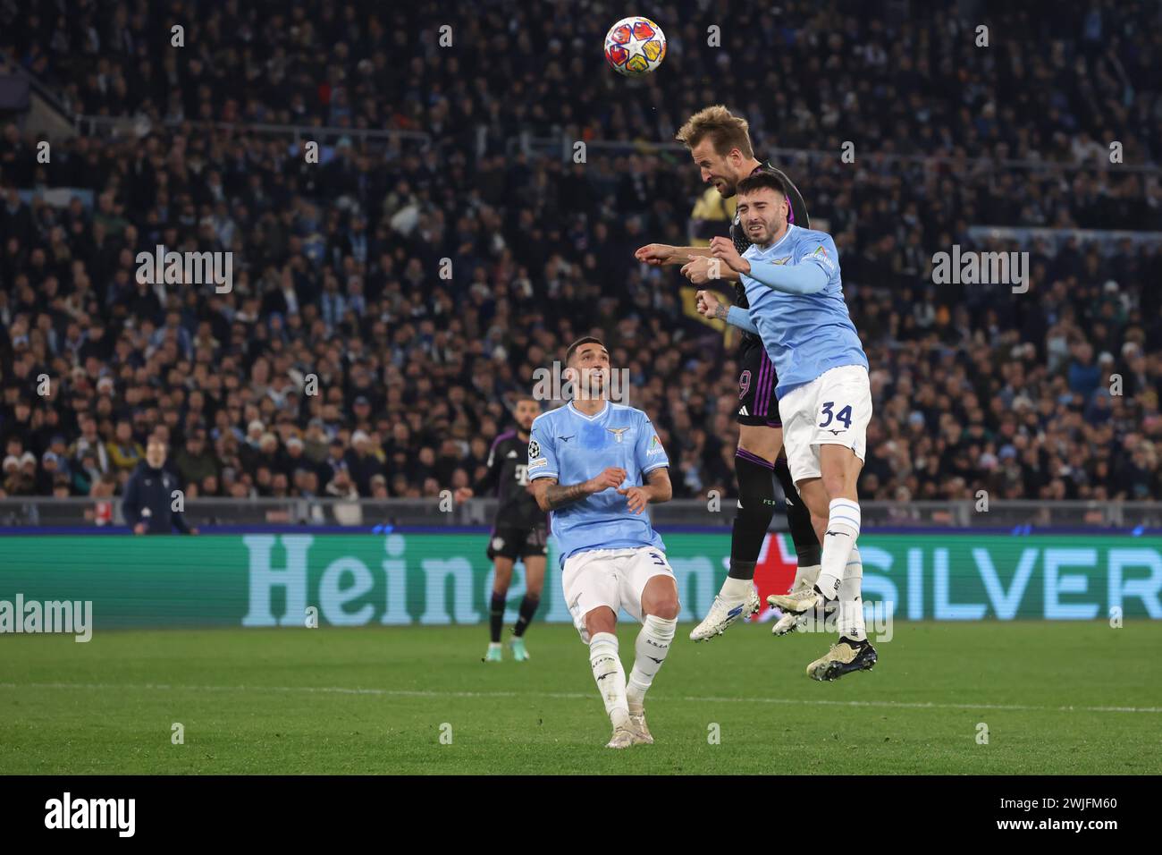 Harry kane bayern goal hi-res stock photography and images - Alamy