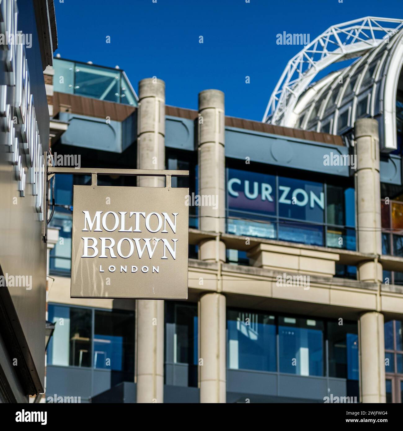 Molton brown sign hi-res stock photography and images - Alamy