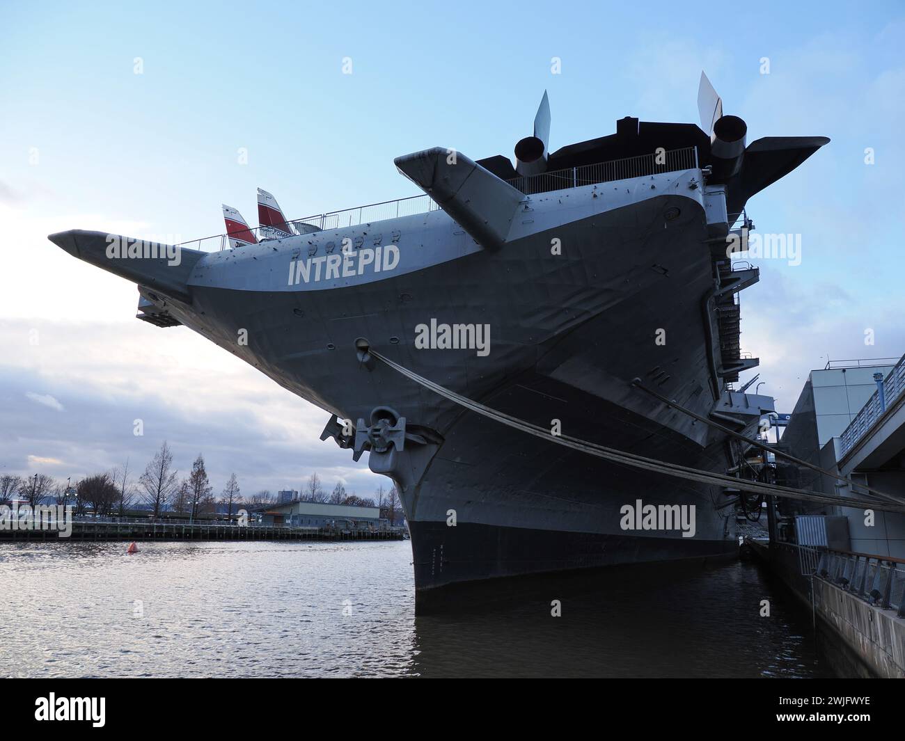 An american military maritime history museum in new york city hi-res stock photography and ...