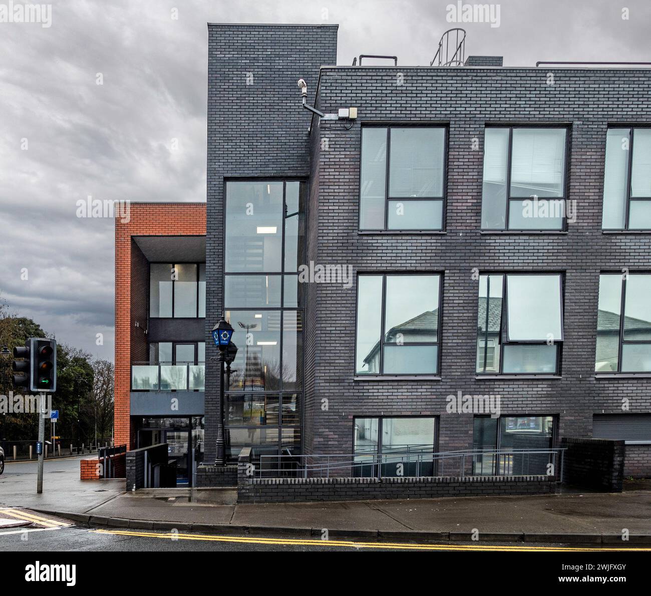 Entrance police station ireland hi-res stock photography and images - Alamy