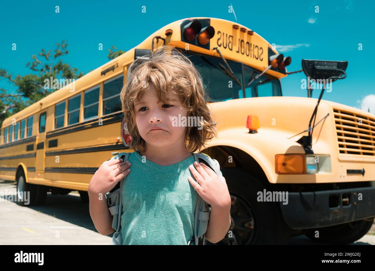 Sad child school bus hi-res stock photography and images - Alamy